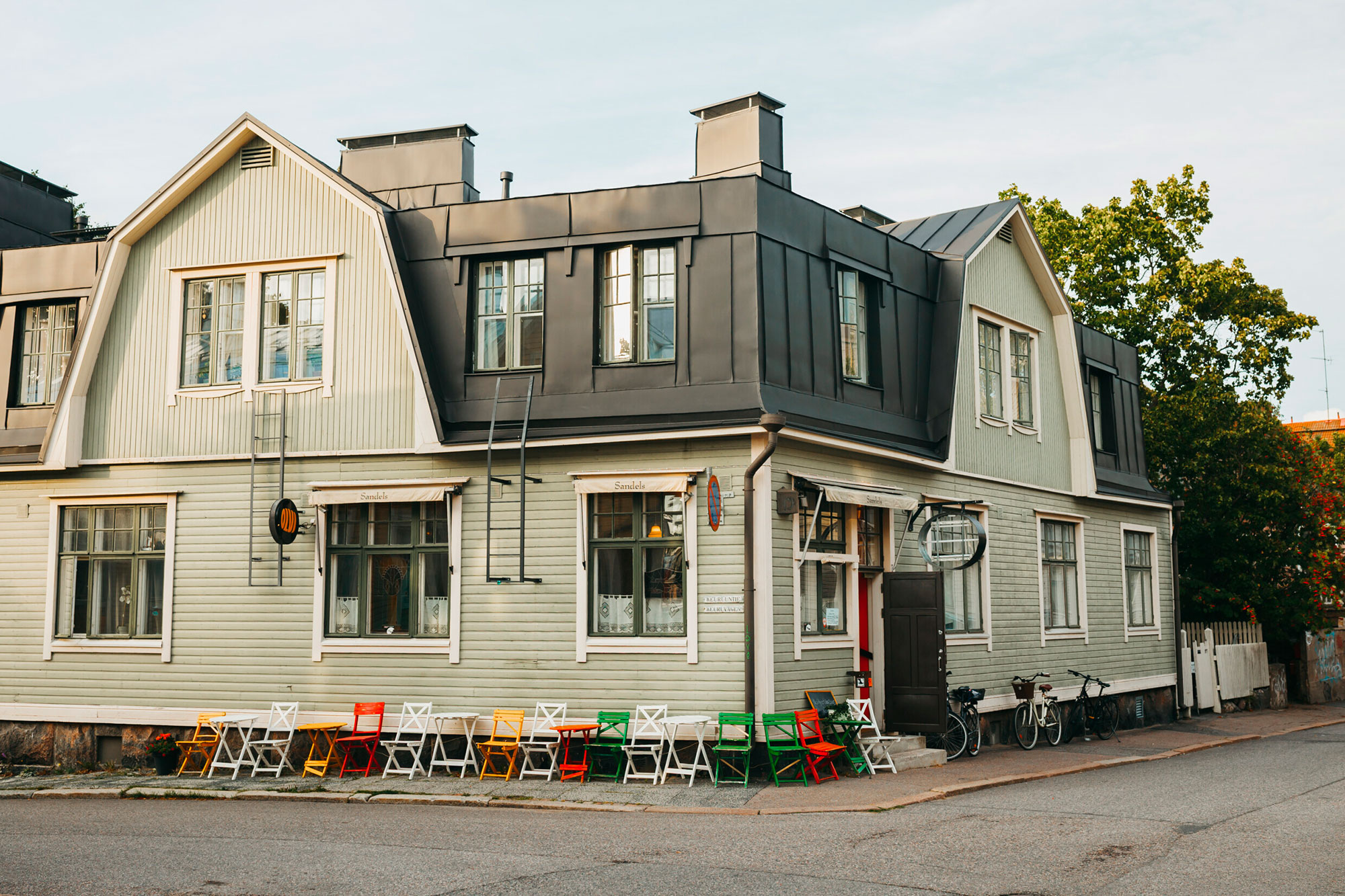 Discover the charm of Puu-Vallila Wooden House District